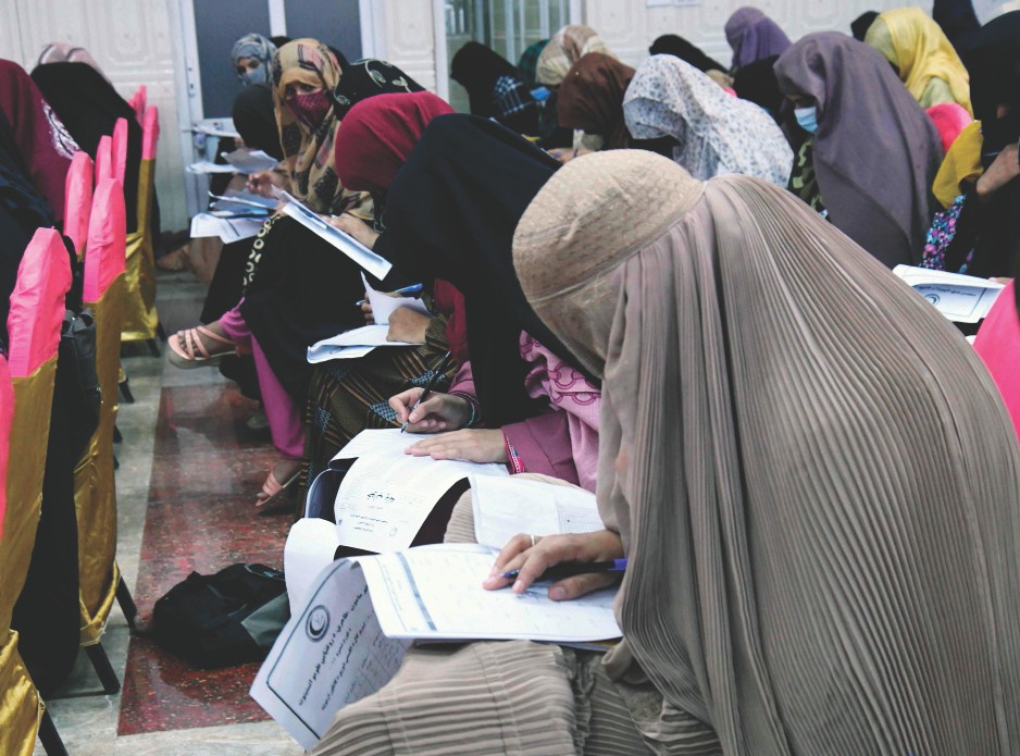 La rivoluzione silenziosa delle donne afghane - L'Osservatore Romano La rivoluzione silenziosa delle donne afghane - L'Osservatore Romano